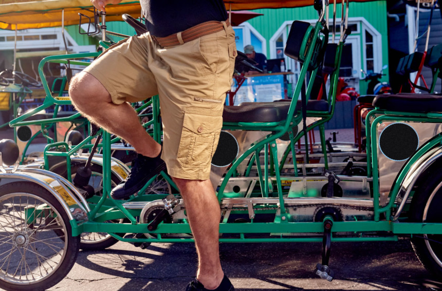 About Us – Plugg Clothing